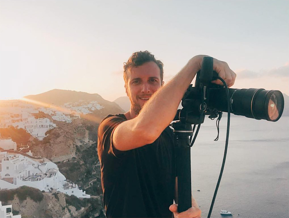 ABOUT-old - ROBIN MELLOR